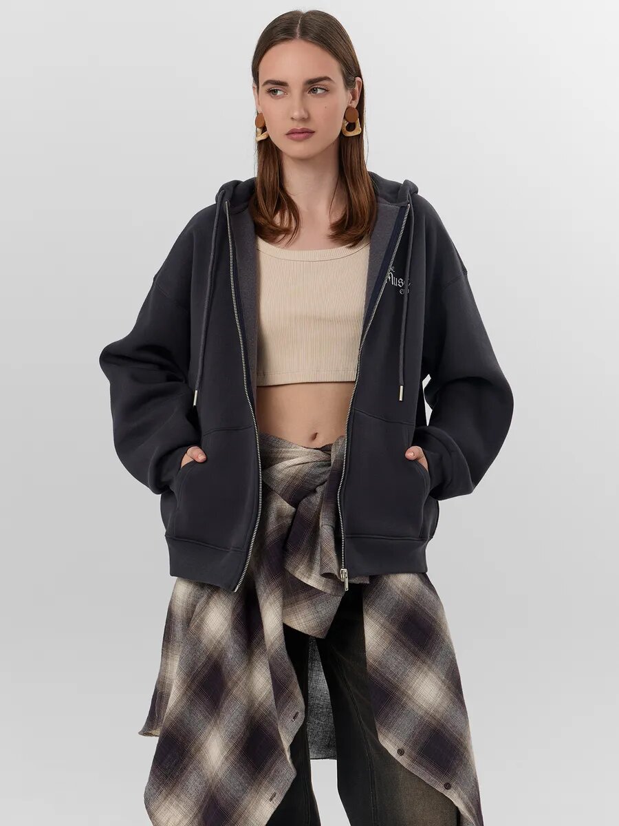 Толстовка спортивная