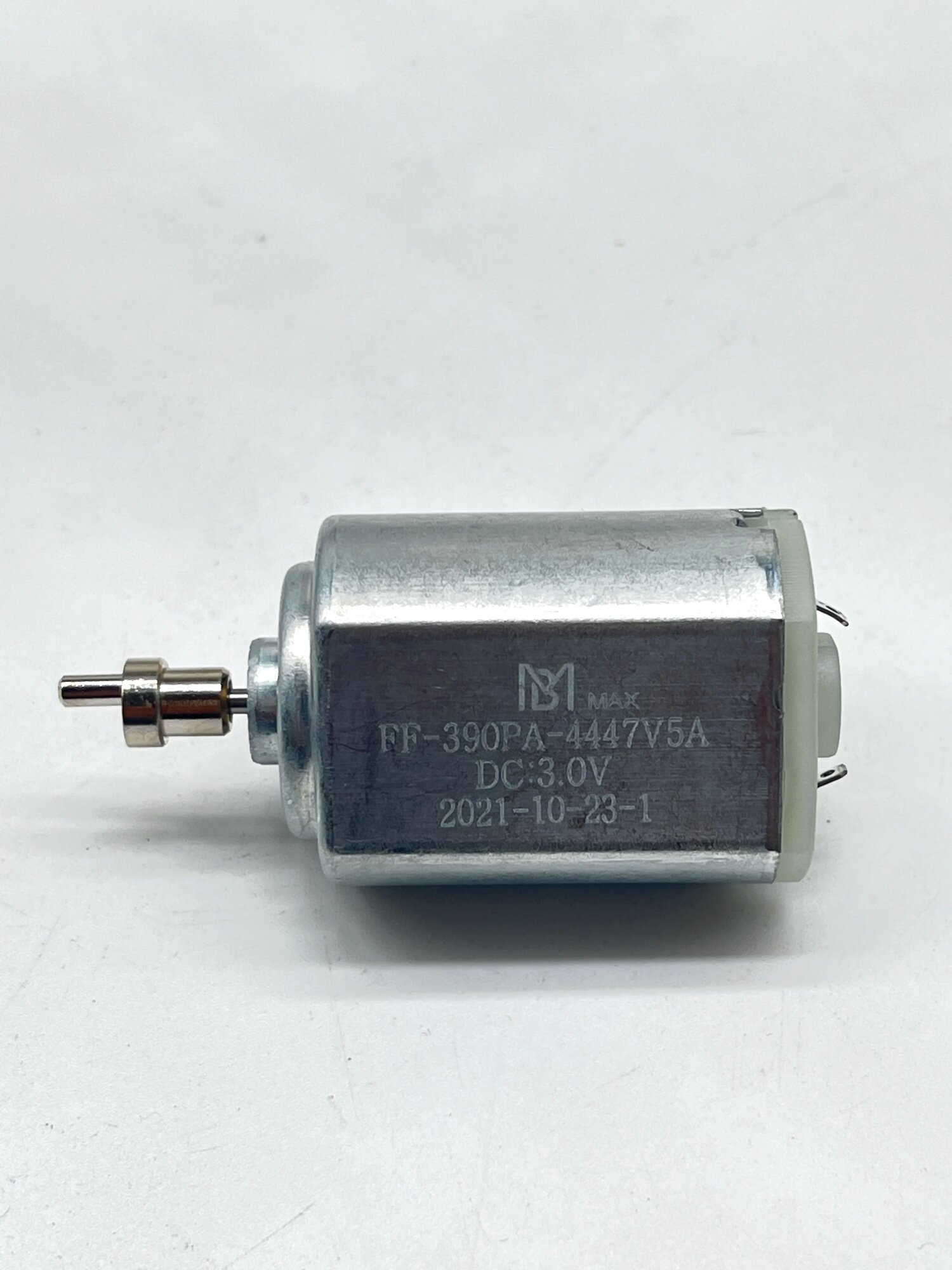 Kemei Km-1986 Аксессуары для бритв Запчасти для машин Заводские продукты оригинальных и аутентичных продуктов Триммер для волос для мужчин, 1