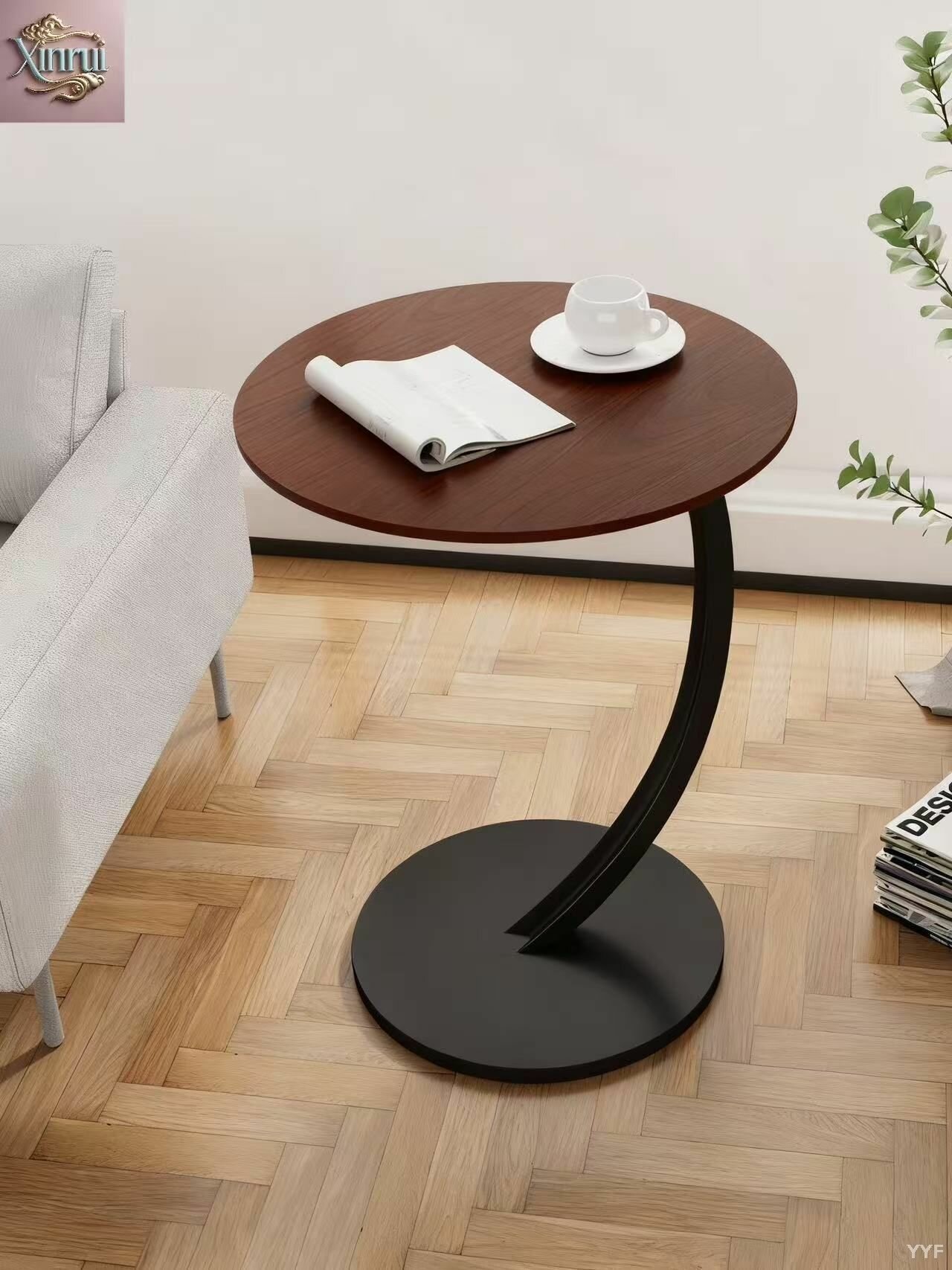 Журнальный стол, 40х40х60 см