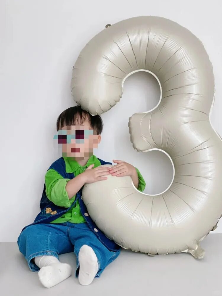 Воздушный шар из алюминиевой фольги молочно-белого цвета/цифра 3/102 см, 1 шт.