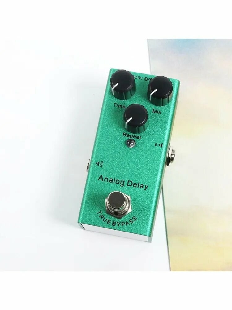 Педаль эффектов Delay для Доступно несколько цветов