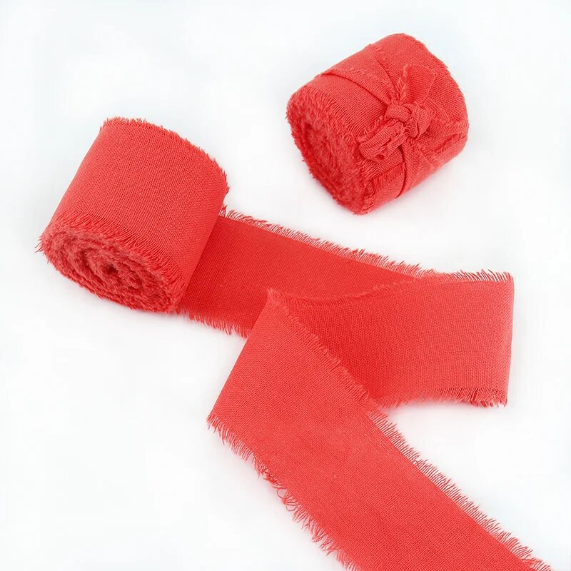 Красная хлопковая лента с рваными краями, 3