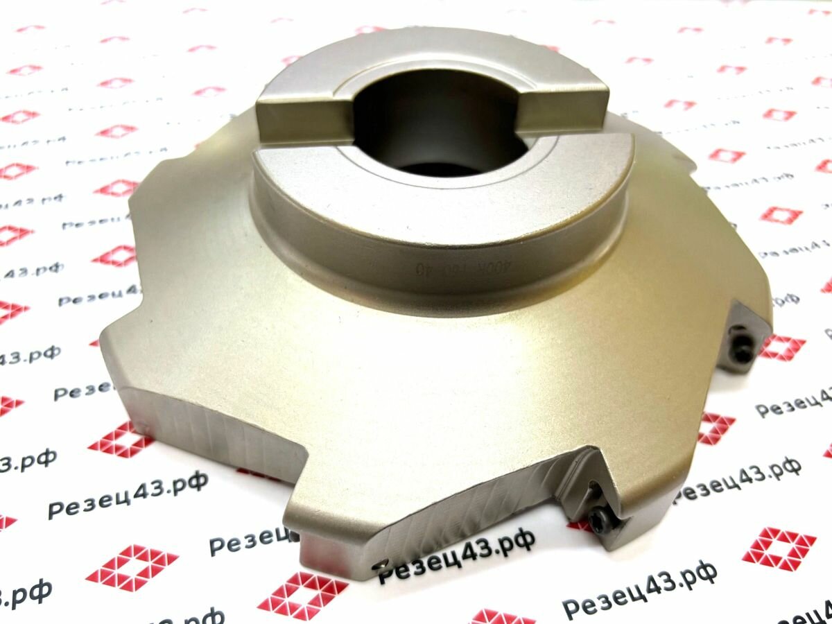 Торцевая насадная фреза 90 градусов LZ, под сменные пластины TAP400R-160-40-8T