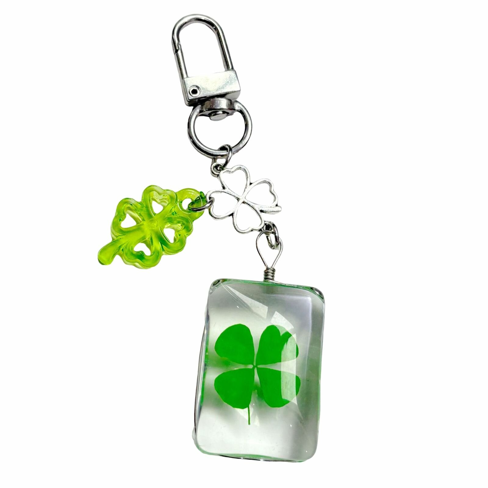 Кулон-брелок Четырехлистный клевер для украшения сумок и ключей