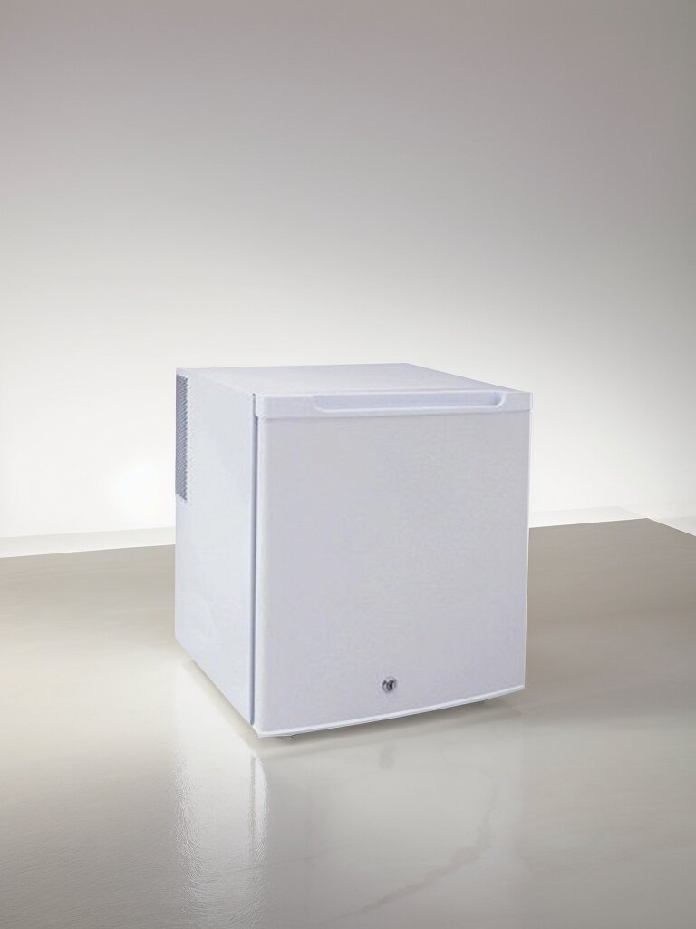 Мини-холодильник, для автомобиля, комбинированный, С замком, 40 л, белое