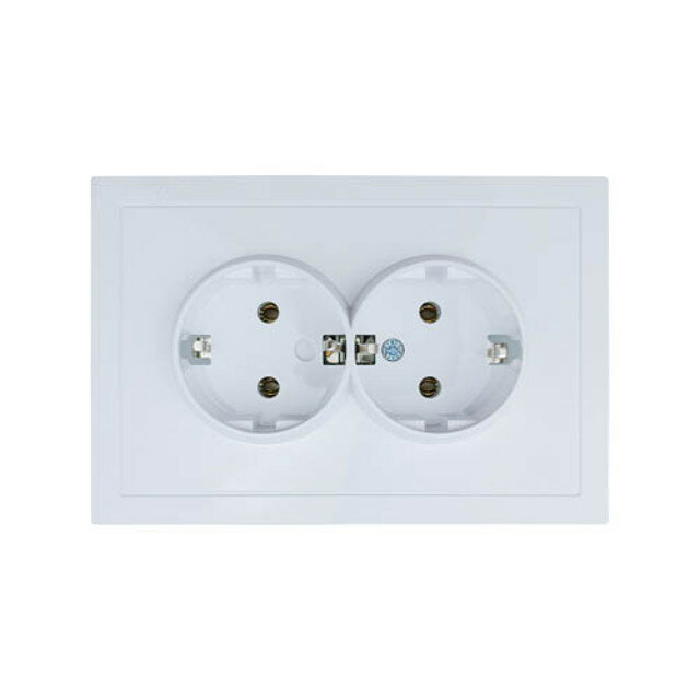 LEZARD Zima розетка на 2 поста с заземлением ПБТ белая, настенного монтажа для дома