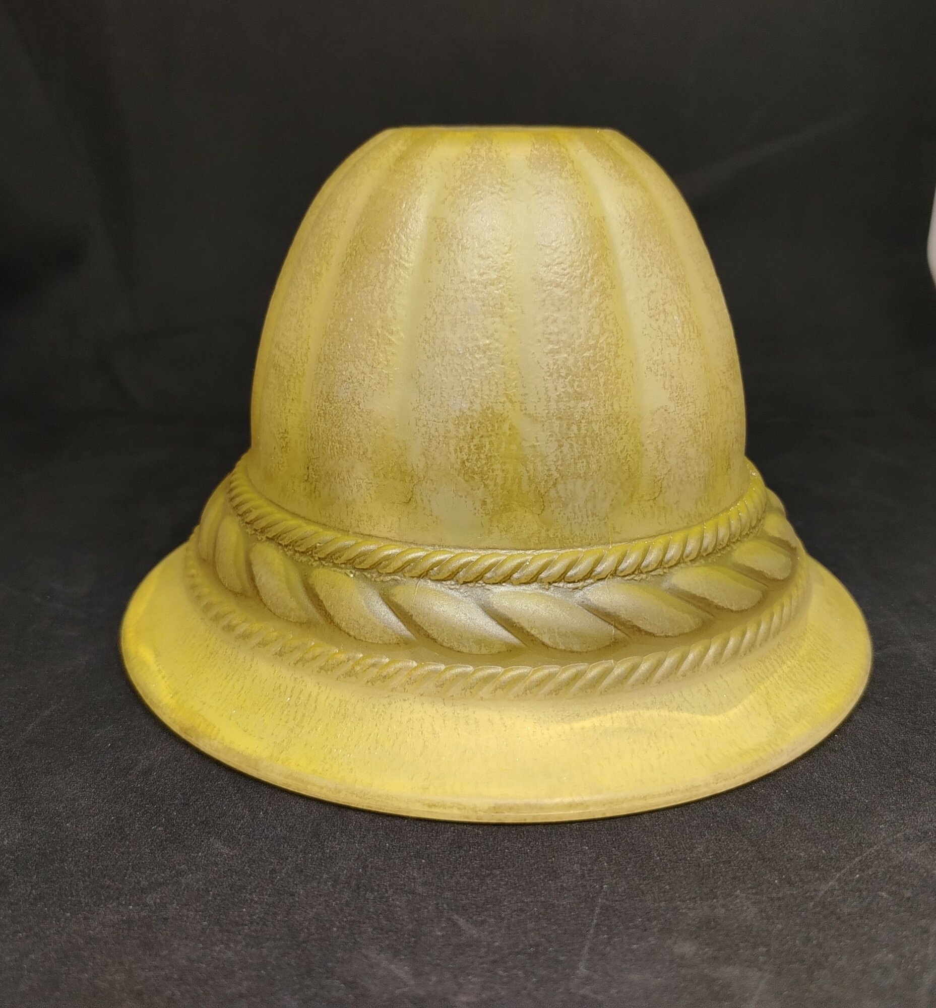 Плафон стеклянный Plafond World И61, патрон Е-14, цвет оливковый