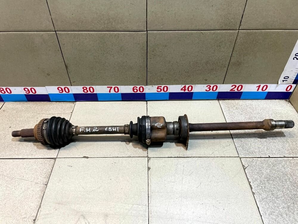 Полуось передняя правая Ford Mondeo II 1023209