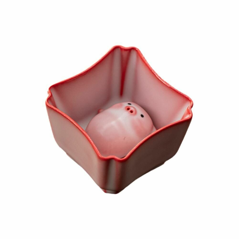 Фарфоровая чашка для чая Коллекционная "лежачая свинка" с эффектом пузырьков