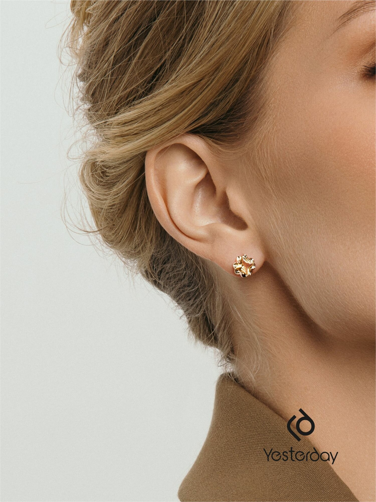 Серьги пусеты, красное золото, 585 проба, цитрин