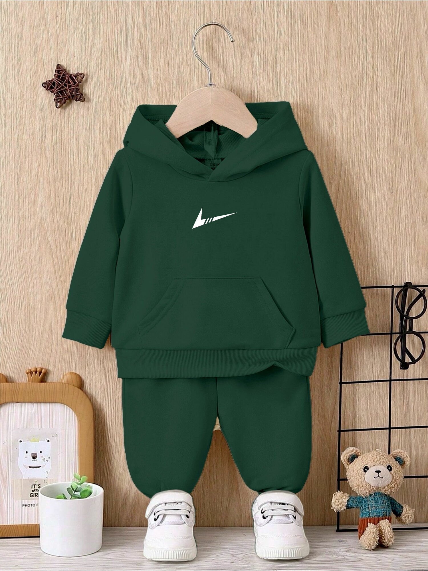 Костюм спортивный