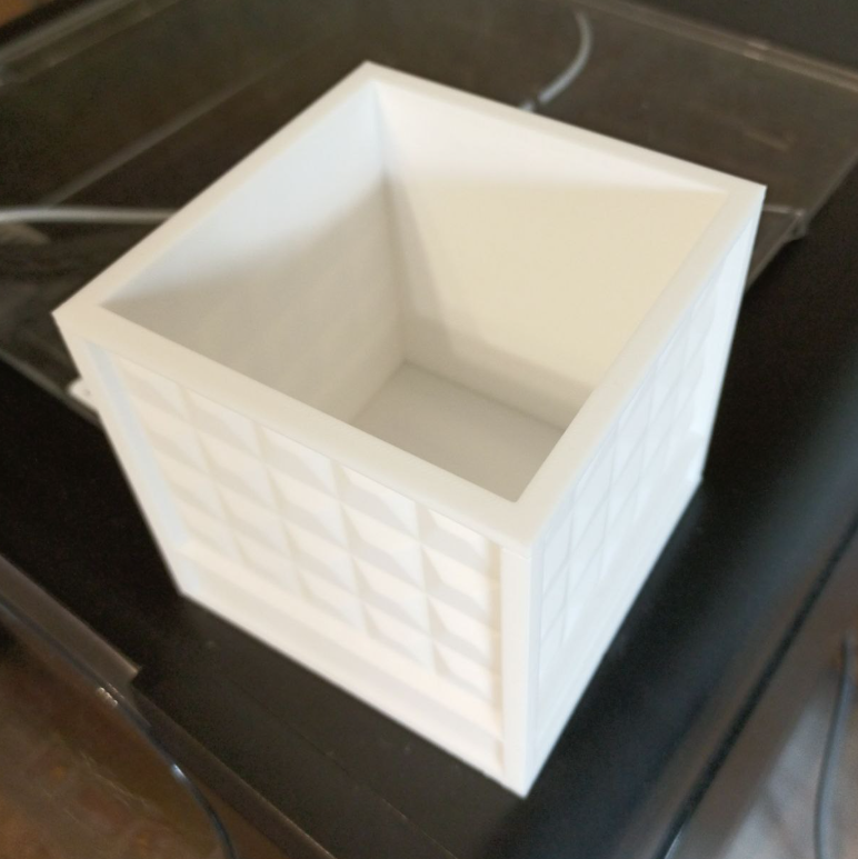 Стакан для мелочей в виде бетонного забора. 3д печать. Пластик. 10 см.