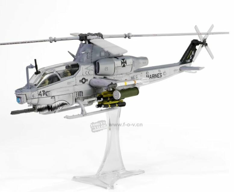FOV 1:72 AH_1Z Viper (Вайпер), ударный вертолет, США, готовая металлическая модель, коллекционная