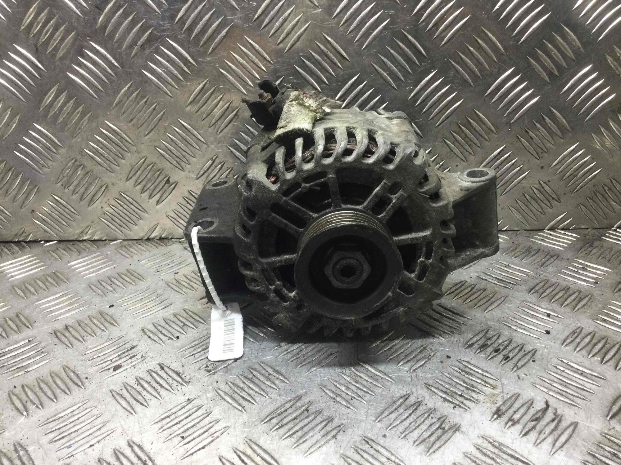 Б/У Генератор Ford Transit 3 поколение (2000-2006) 2002 г.