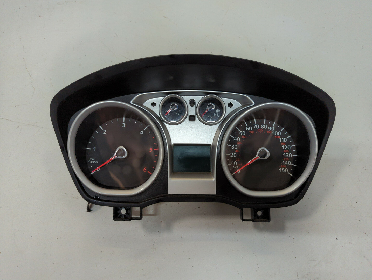 Приборная панель Ford Focus 2 Б/У