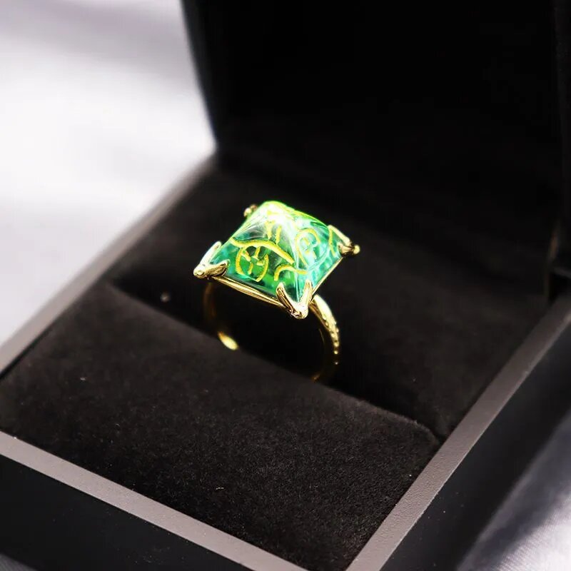 Кольцо Золотой Снитч полярное сияние с зеленым камнем Металл Подарок