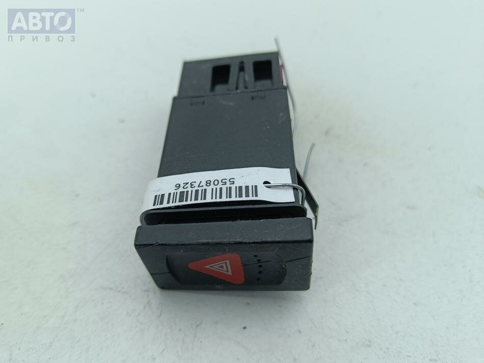 Кнопка аварийной сигнализации (аварийки) Volkswagen Passat B5+ (GP)