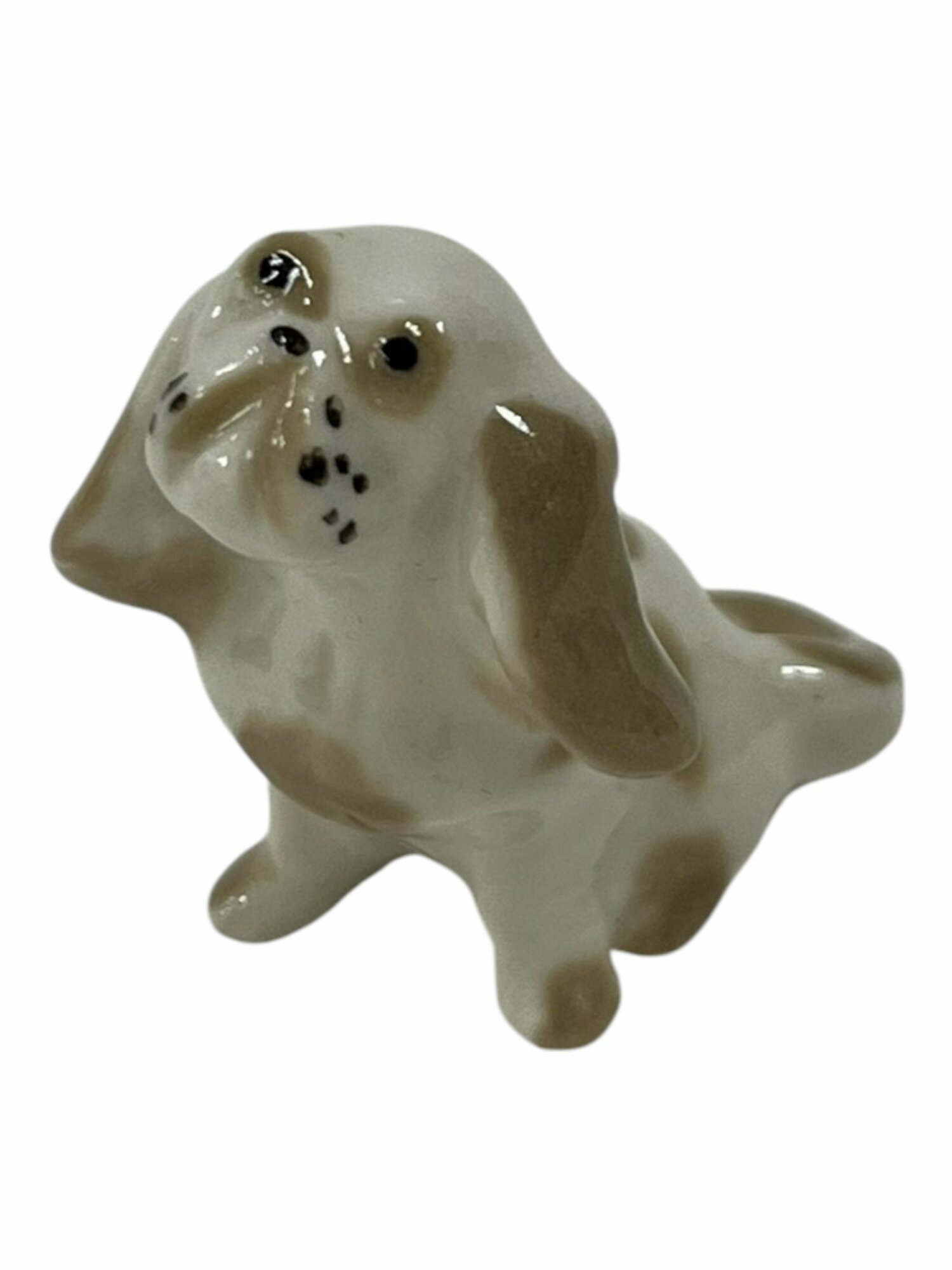 Советская винтажная маленькая статуэтка, Собачка, фарфор лфз, СССР