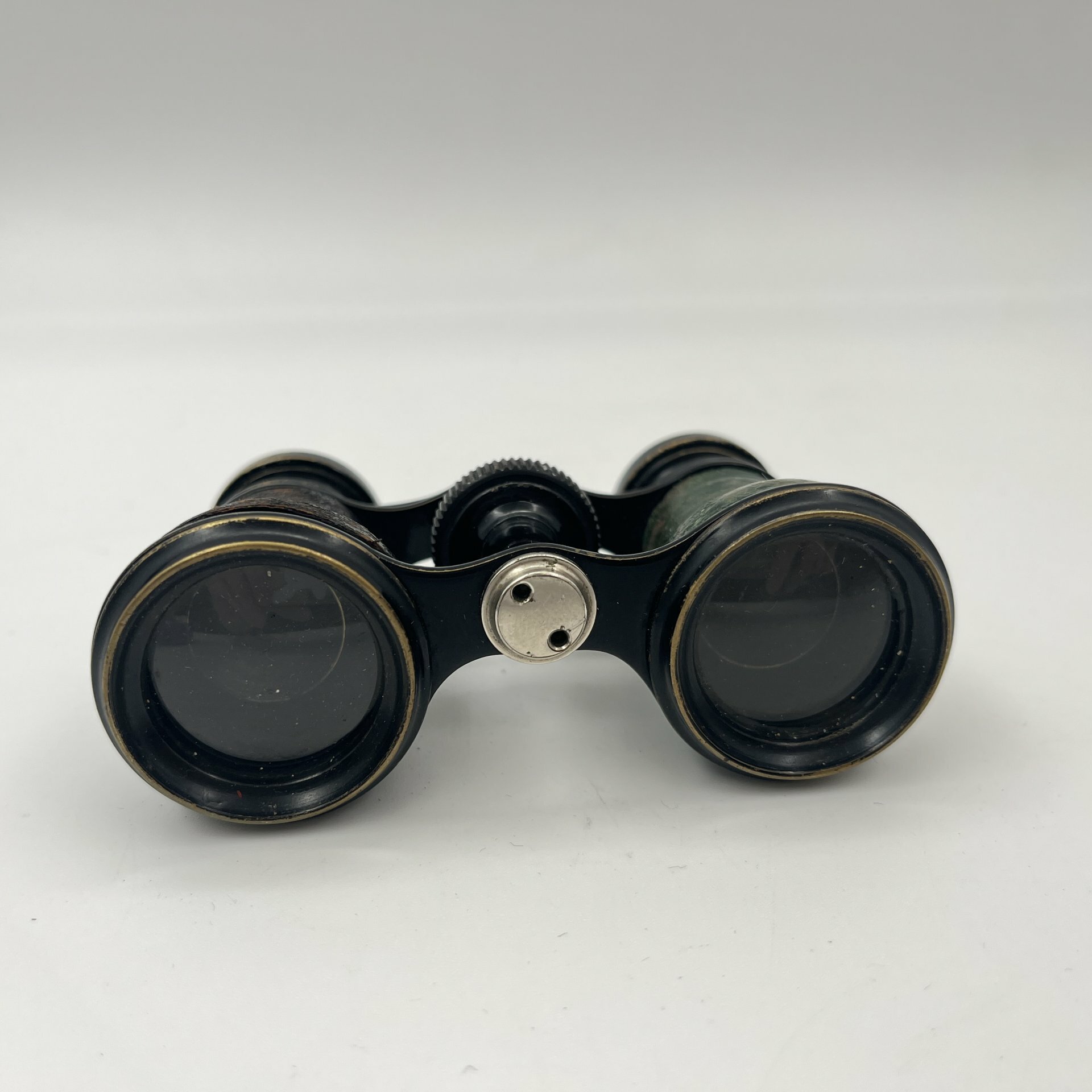 Бинокль театральный, F.A. Neumann, металл, стекло, Франция, 1900-1930 гг.