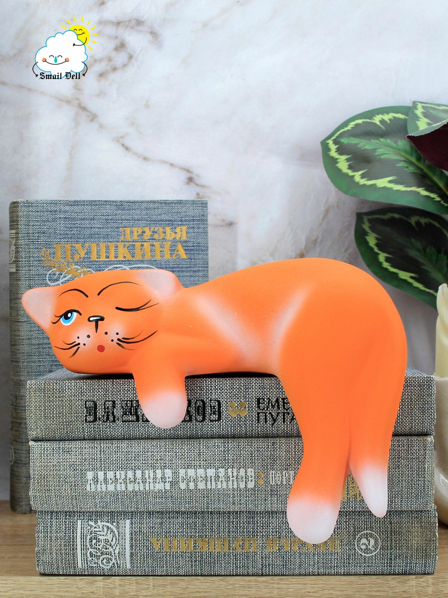 Статуэтка , фигурка свисающая Кошка Соня ,21 см, керамика, цвет рыжий