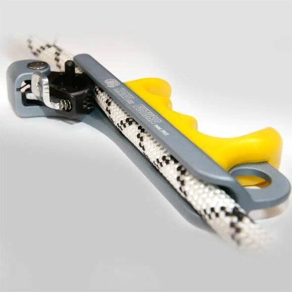 Зажим ручной KONG «FUTURA HAND» под левую руку