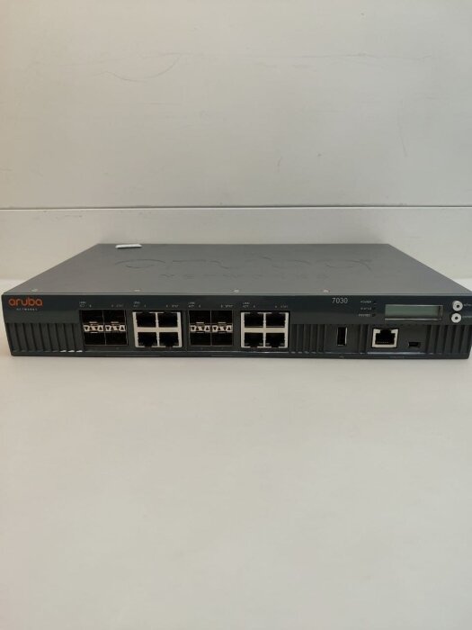 Контроллер беспроводной сети Aruba arcn7030-RW