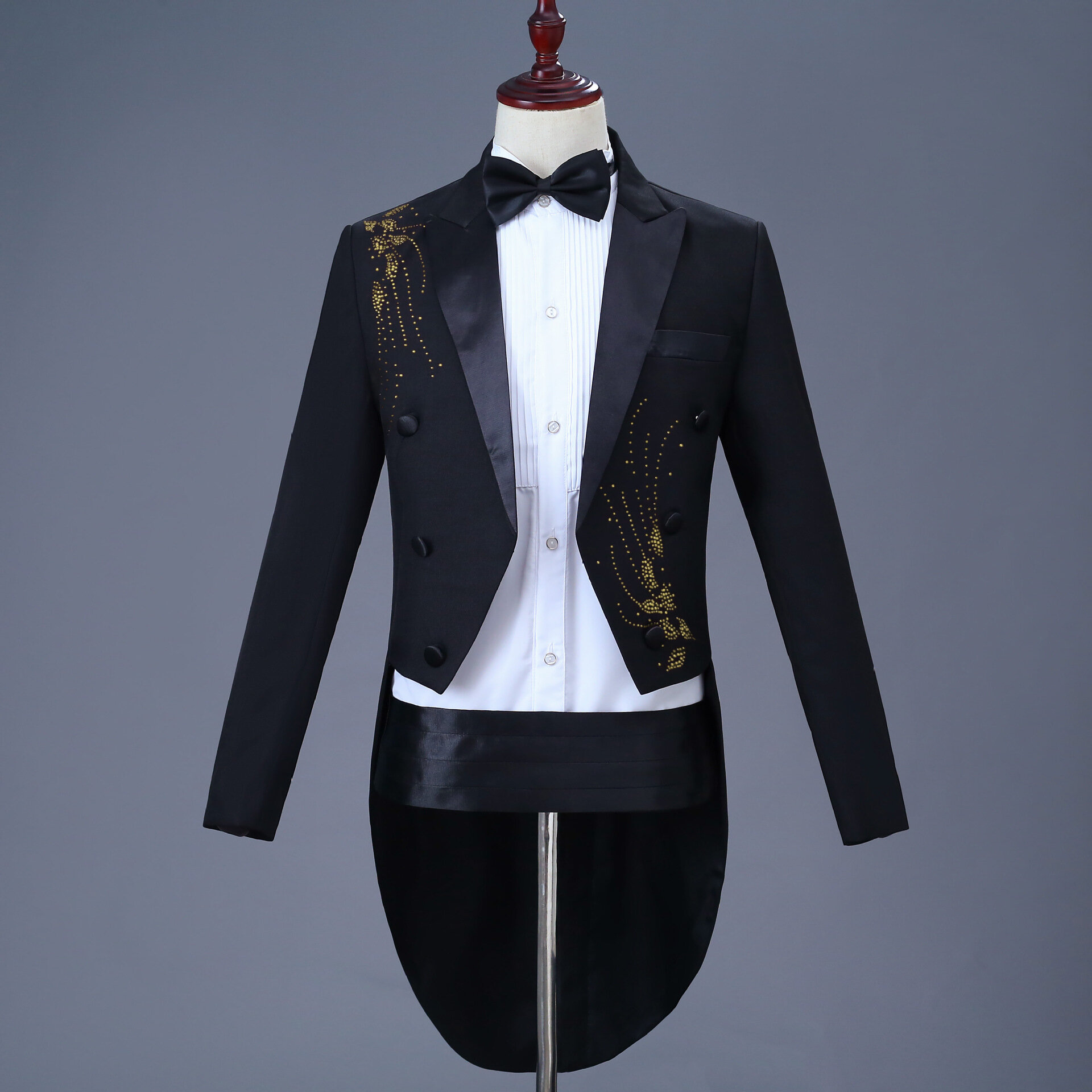 Костюм с бриллиантами, мужское, черное золото, S, рост 165, вес 110 кг