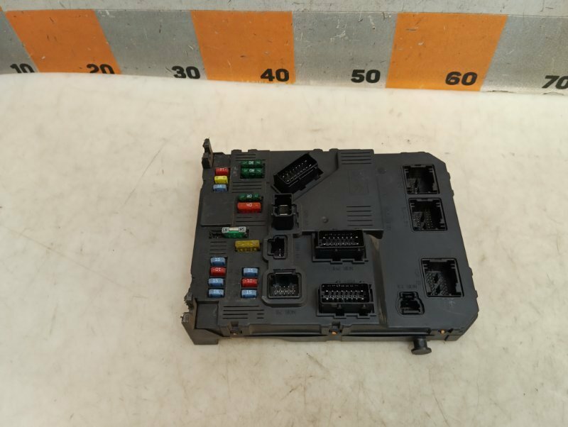Б/У Блок предохранителей Peugeot 206 2007 3E 423964 Peugeot-Citroen арт. 9657999780