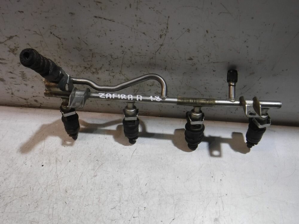 Форсунка топливная Opel Zafira A