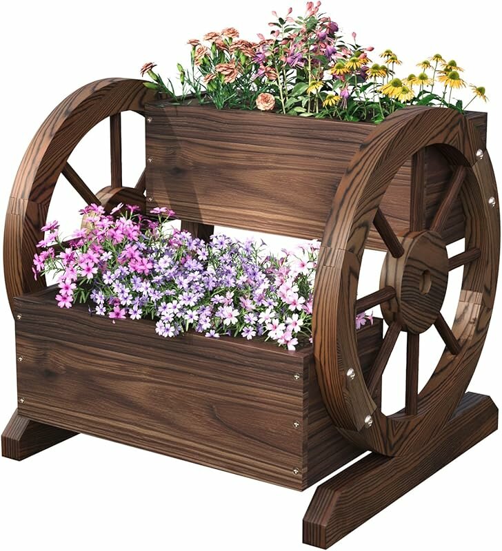 Деревянный ящик для растений в виде телеги