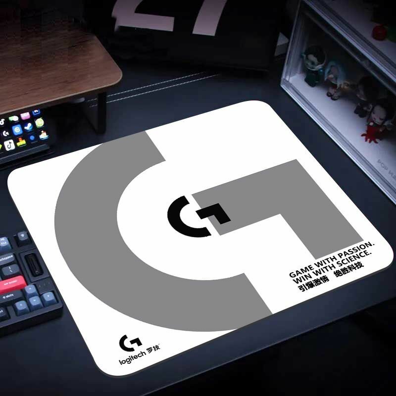 Бестселлер Logitech, коврик мыши