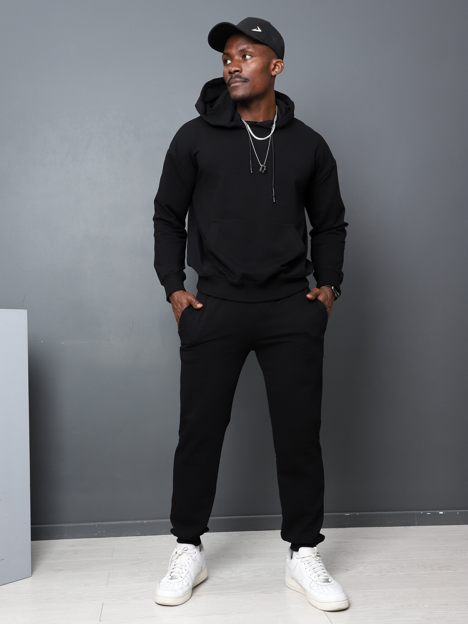 Костюм спортивный