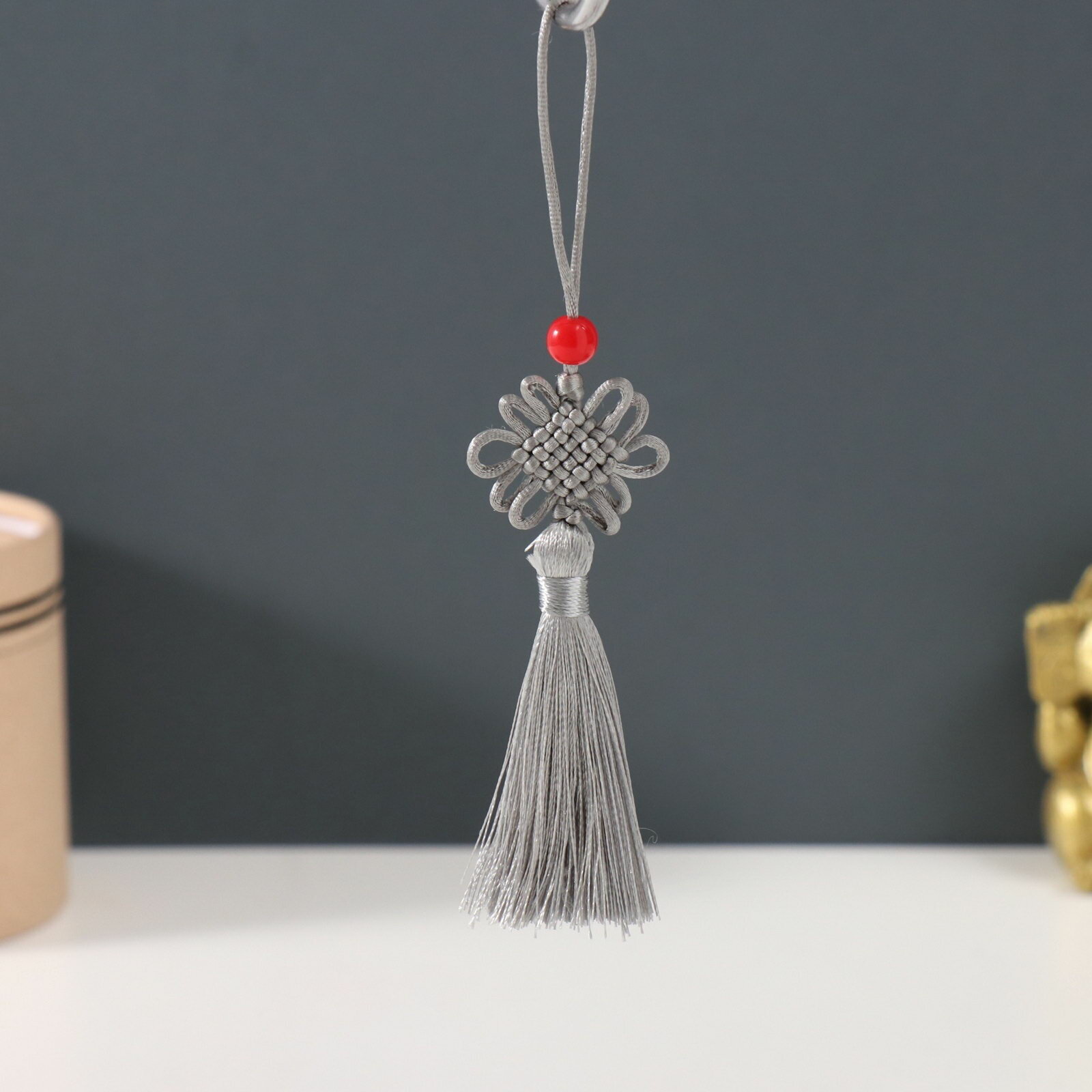 Подвеска текстиль, пластик "Узел счастья и бесконечности", серая, 8.5 см, 10 шт.