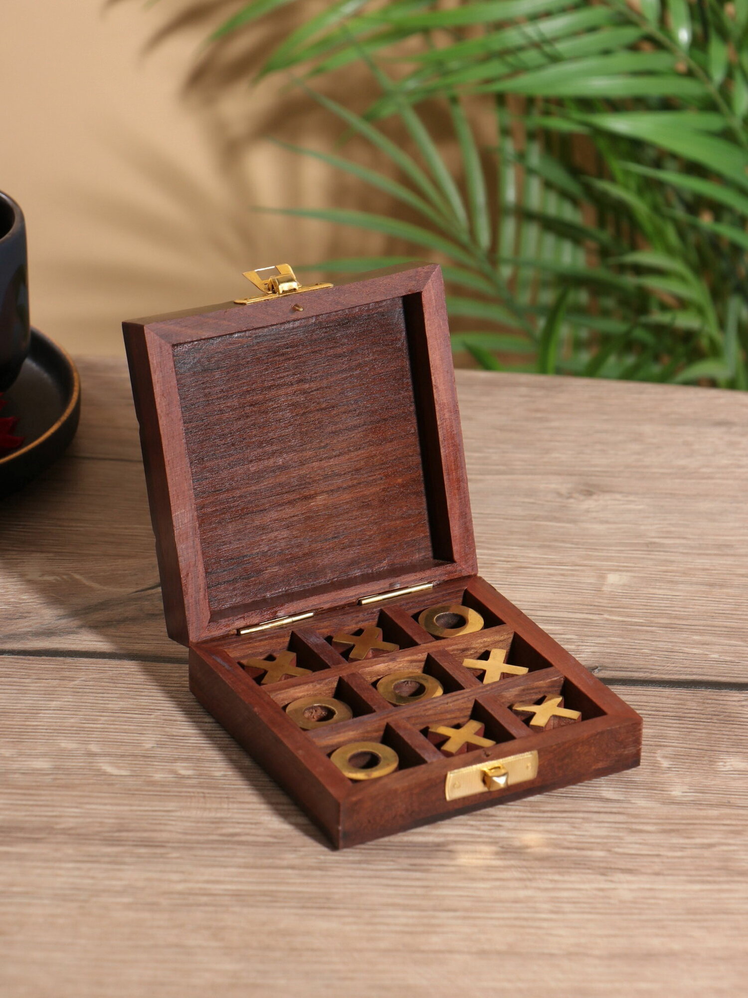 Настольная игра "Крестики-нолики", 10x10 см, дерево шишам, латунь