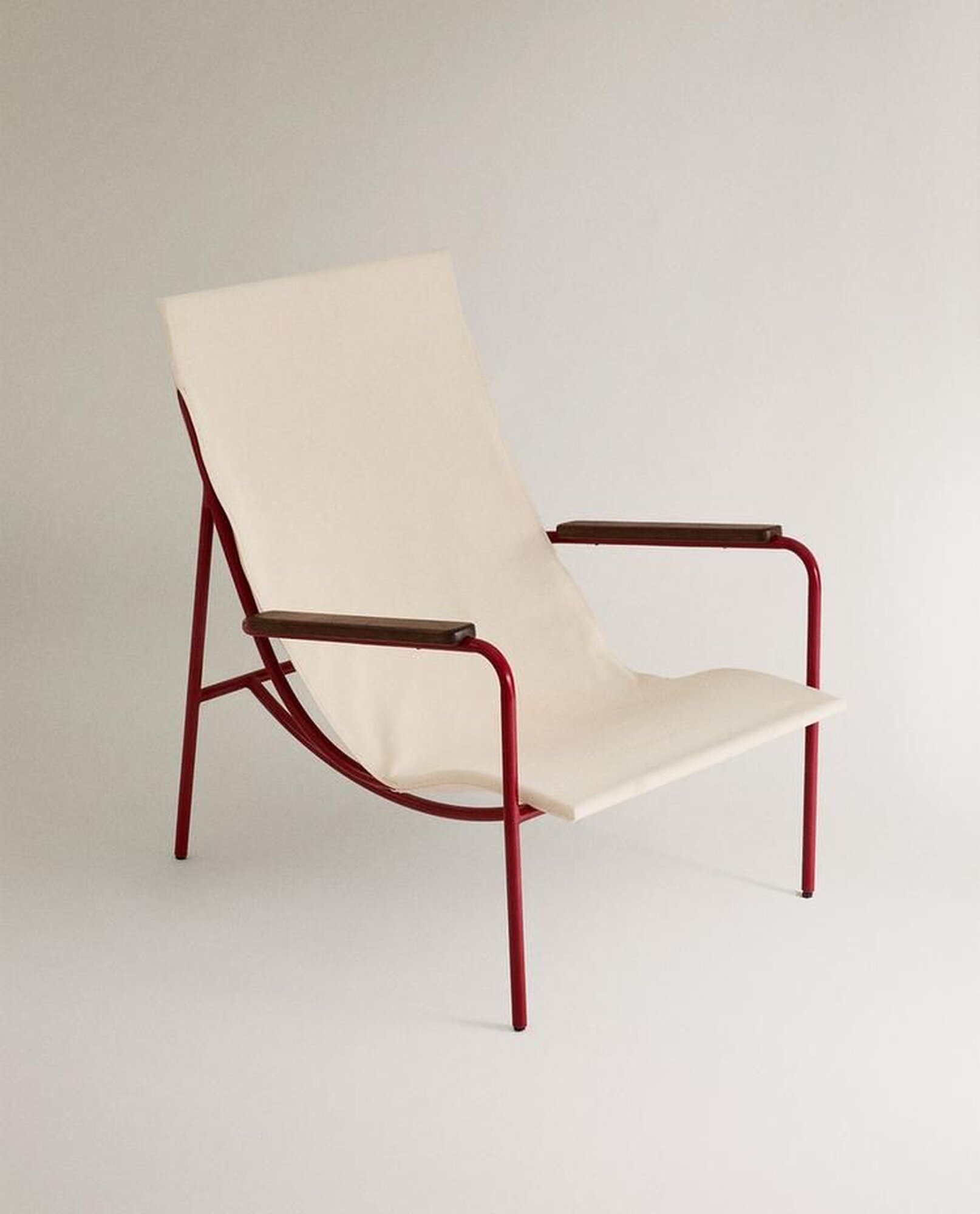Стул ZARA HOME 8314/073 - с каркасом из цветного металла, 83 x 66 x 80 см, цвет экрю/красный