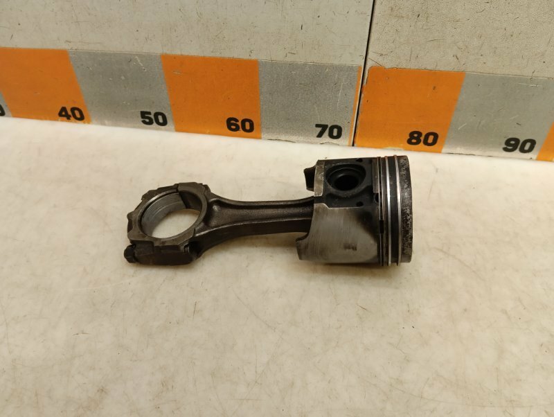 Б/У 2.0 TD RF4F Поршень с шатуном Mazda Premacy 2000 360608 MAZDA арт. RFY211SA0, RF2A11210