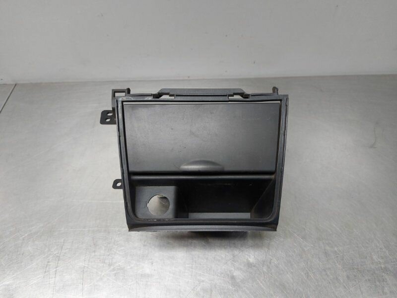 Бардачок Suzuki Sx4 GY M16A 2007 (б/у) Б/У с пробегом