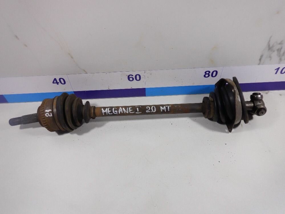 Полуось передняя левая Renault Megane 7701469374