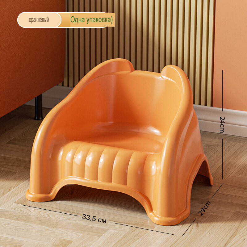 Детский пластиковый стул со спинкой и нескользящей утолщенной скамейкой оранжевого цвета