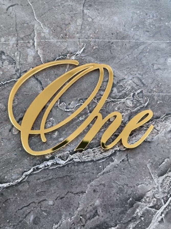 Топпер для торта One на годик