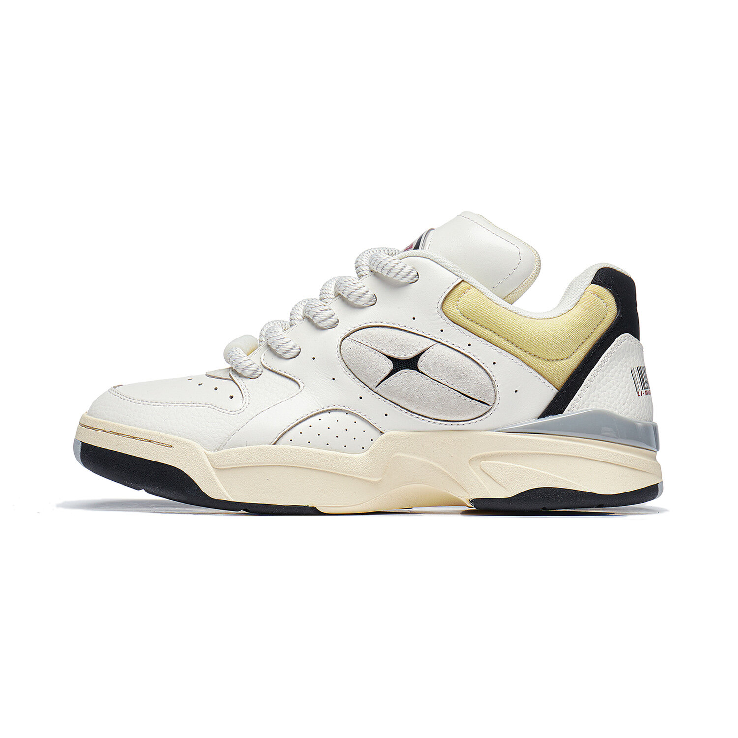 Кроссовки Adizero XT