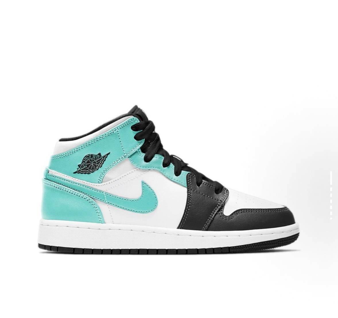 Кроссовки Air Jordan 1 Mid SE GS Ice Blue