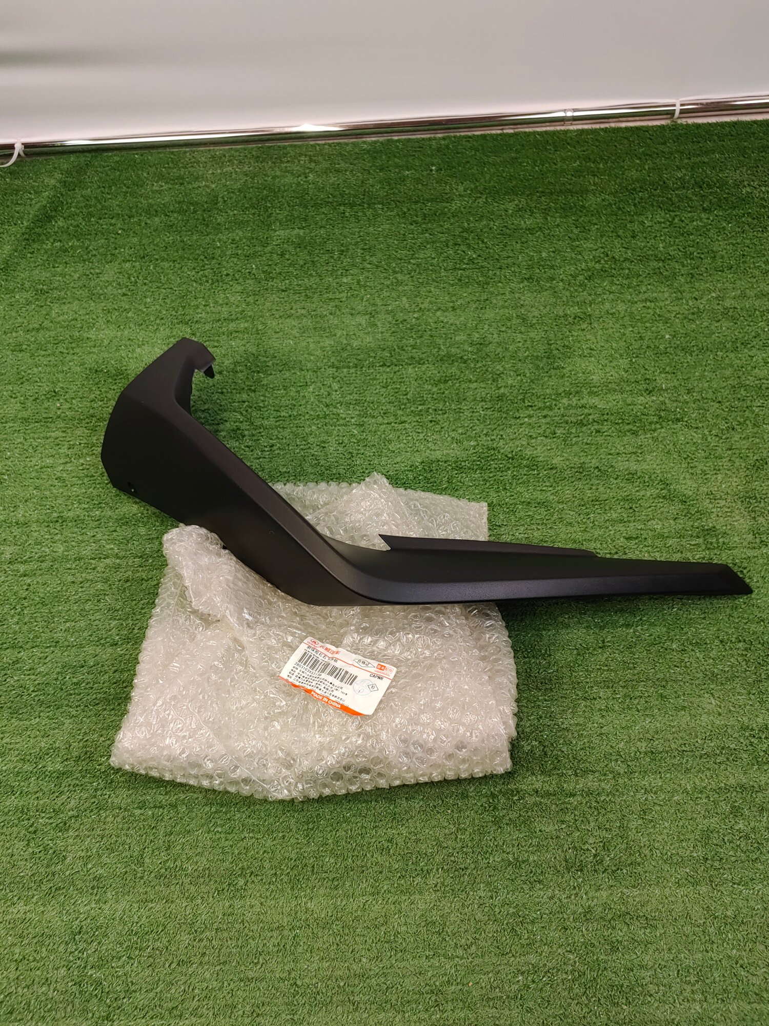 HAVAL Молдинг переднего бампера правый Haval Jolion рестайлинг 2803103XST13B