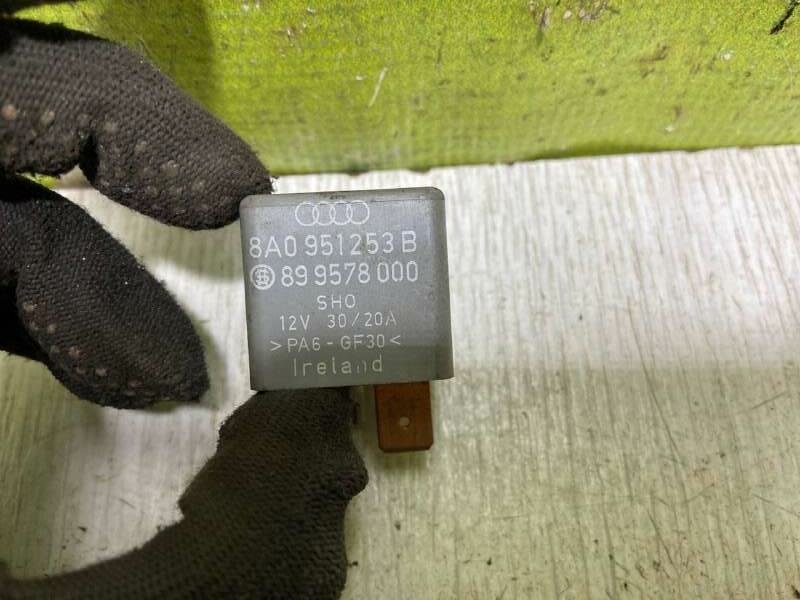 Реле VW Passat B5 96-00