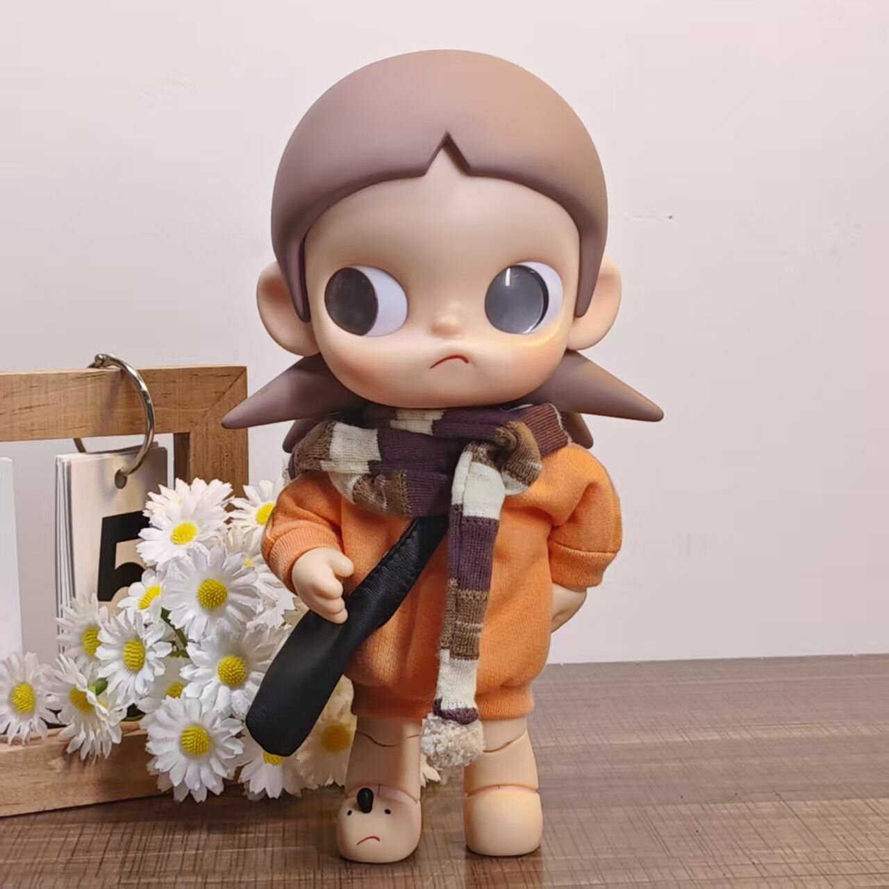Одежда для кукол Zsiga (BJD 1/8, 20 см, движимые) с шарфом и сумкой