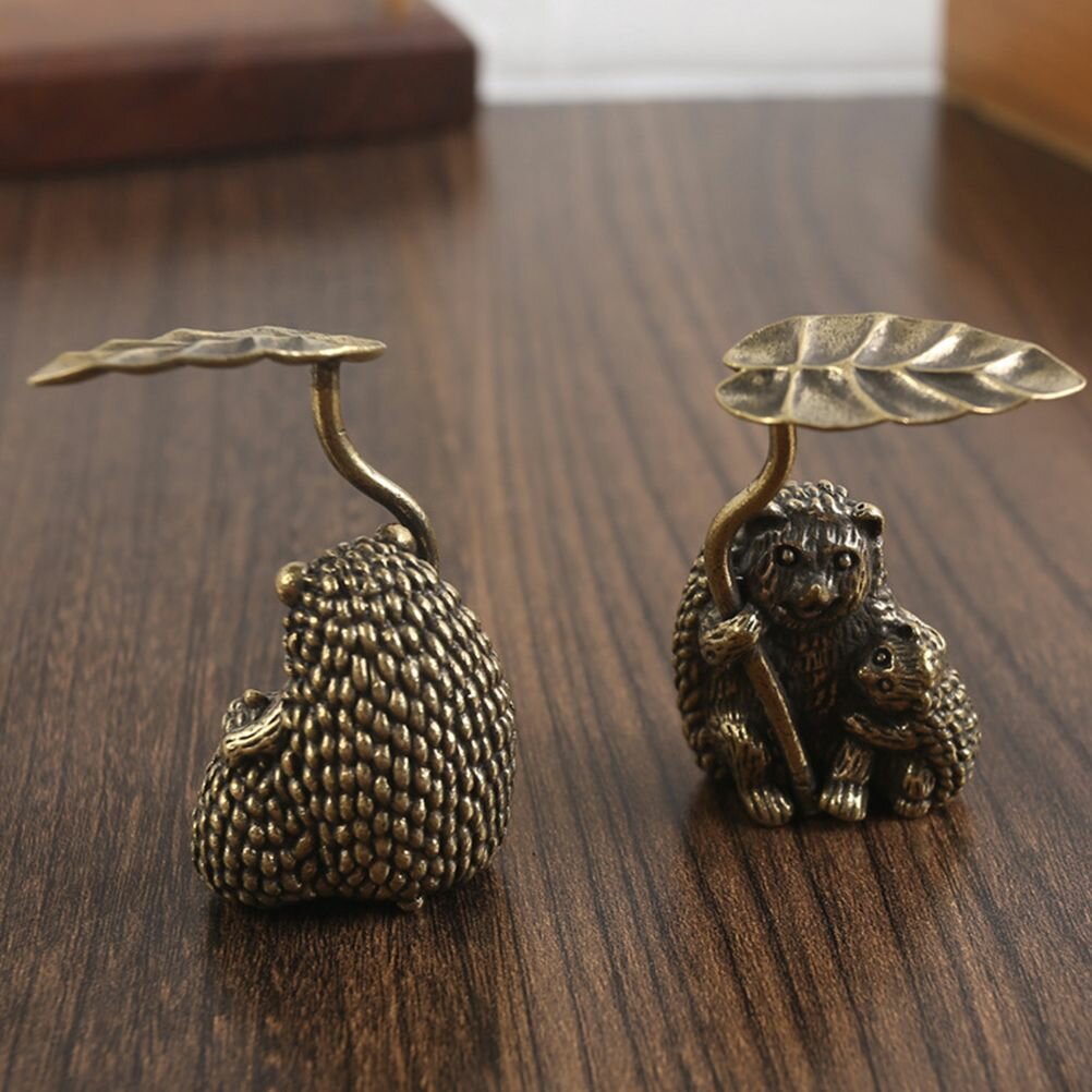 Искусно изготовленная бронзовая скульптура ежа для элегантного дополнения пространства 5 50X3 20X2 50cm