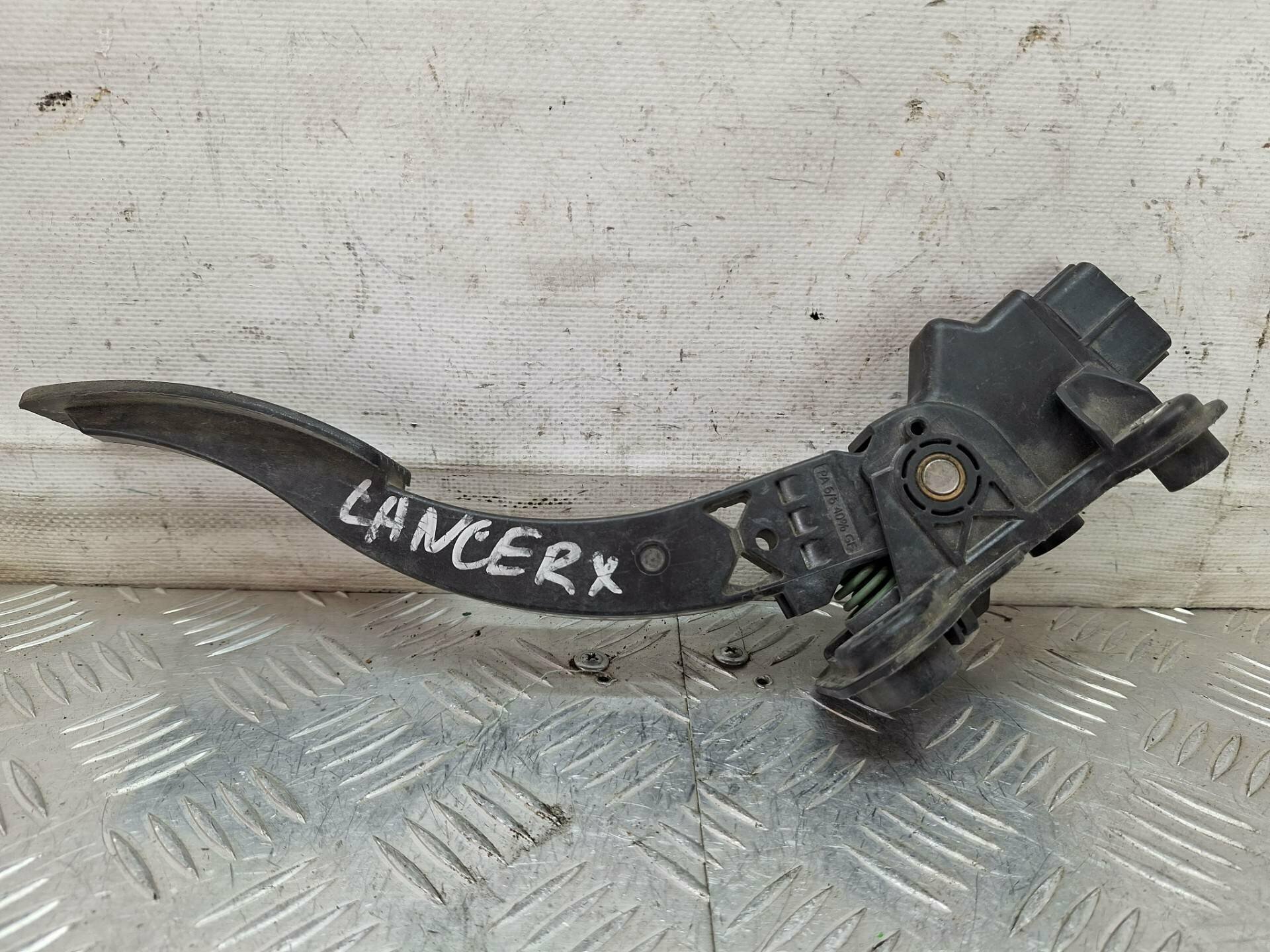 Педаль газа Mitsubishi Lancer 10 2010 07013C1A