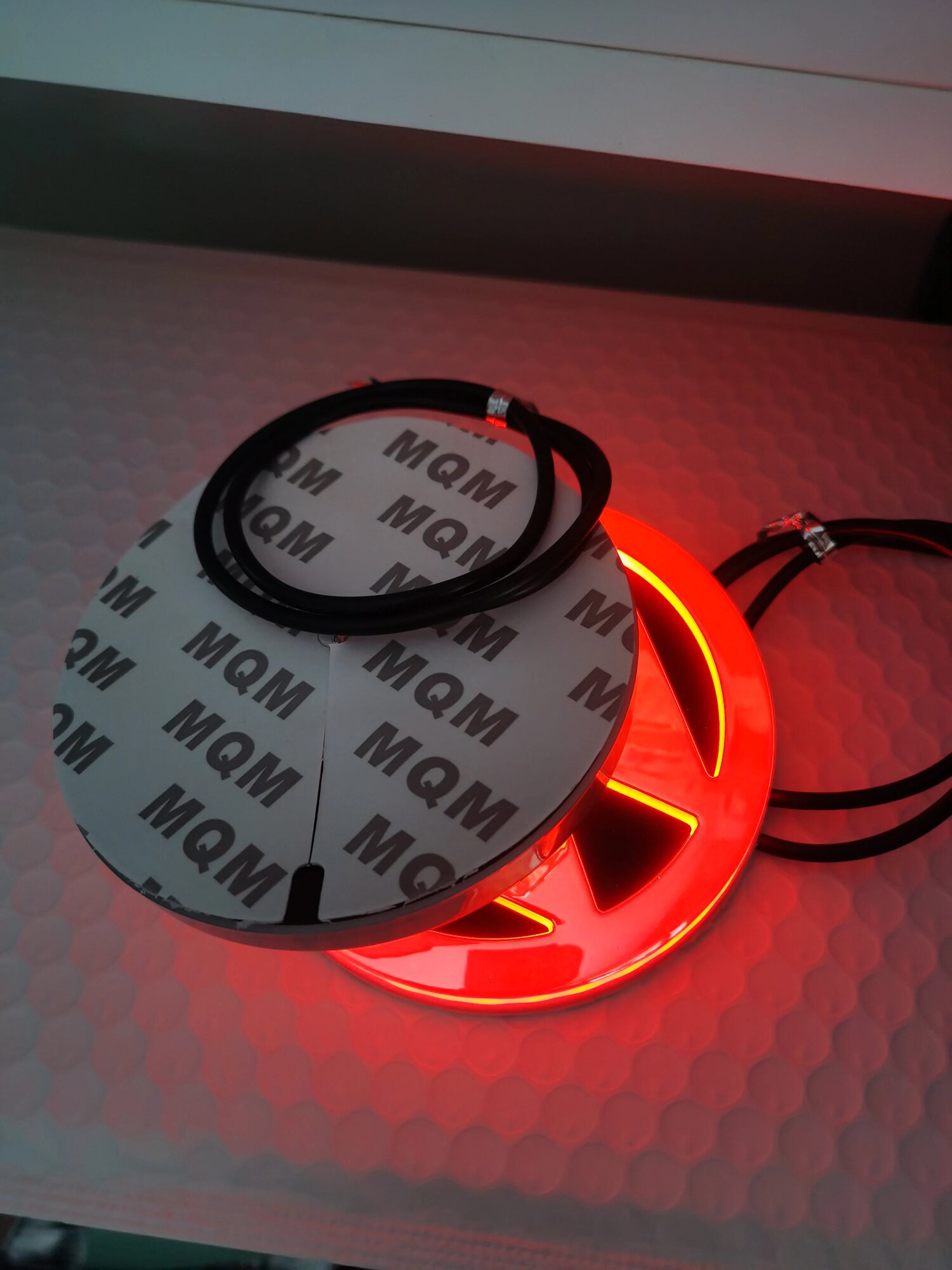 Горячие эмблемы 110 мм Красный 4D Для VW Бейдж Свет Светодиодная решетка VW 4D Логотип Свет Светодиодные эмблемы Задний фонарь Для VW Bora Passat CC Golf Tiguan