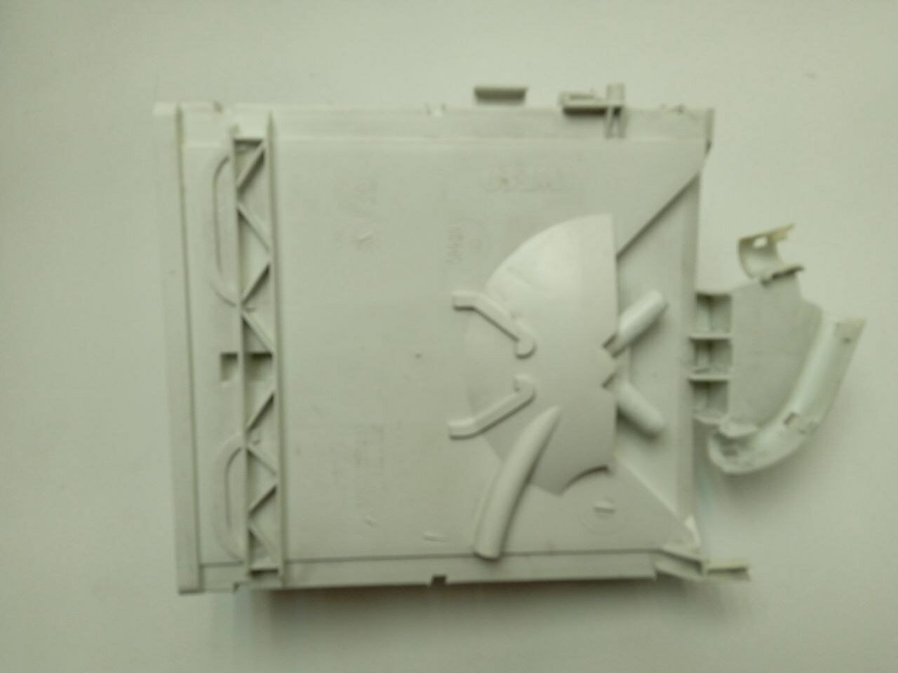 WFO2042OE кт1 Бункер (диспенсер) порошка для стиральной машины Bosch б/у