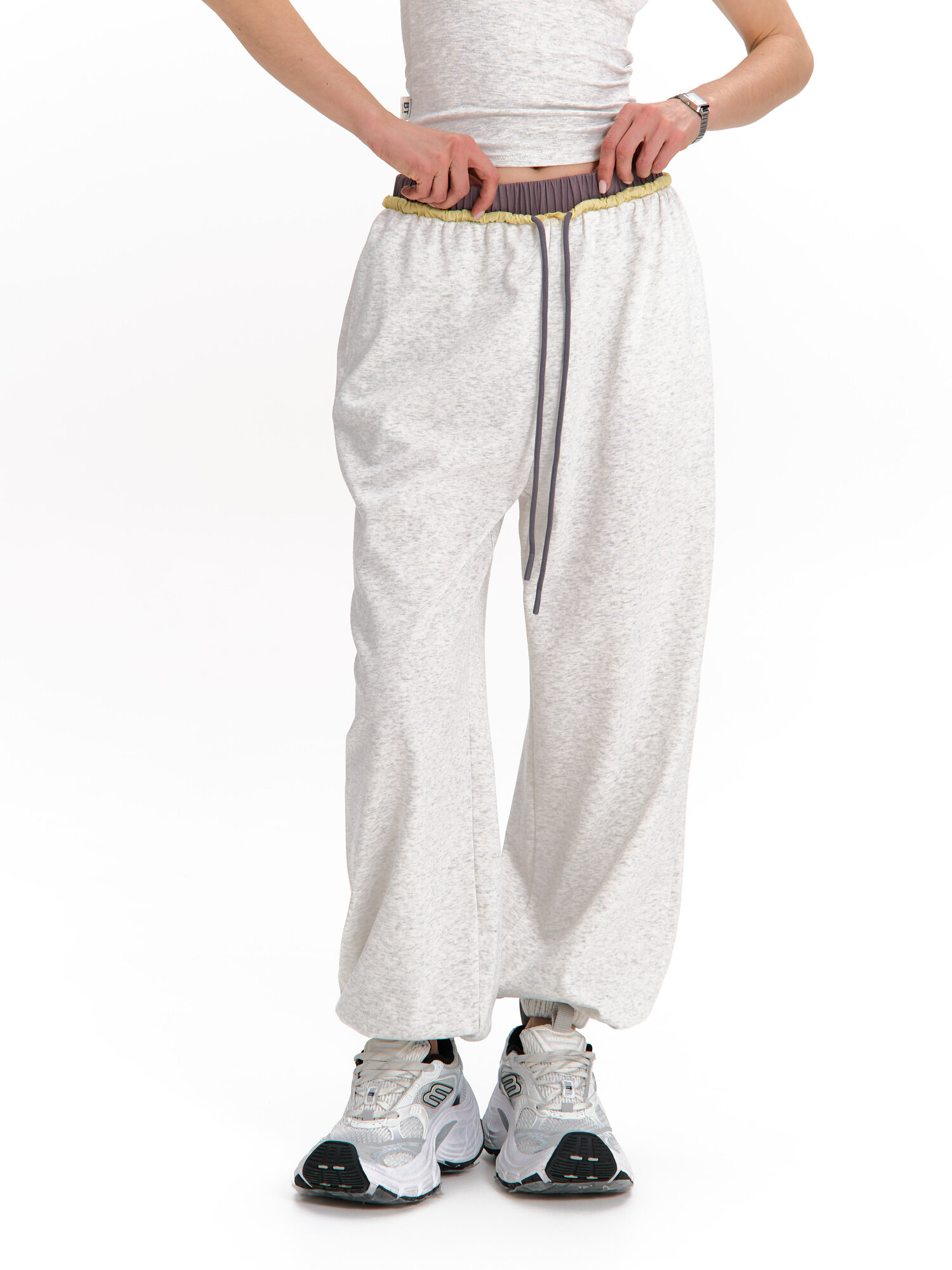 Брюки спортивные 2026